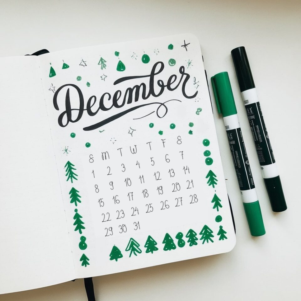 December Bullet Journal (Christmas Spreads That You Need In Your Bujo)