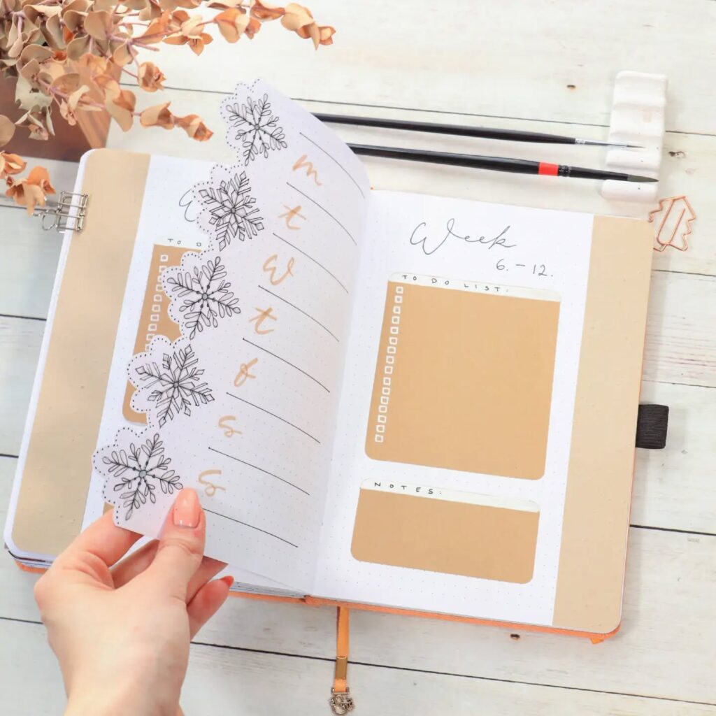 Snowflake Bullet Journal Ideas